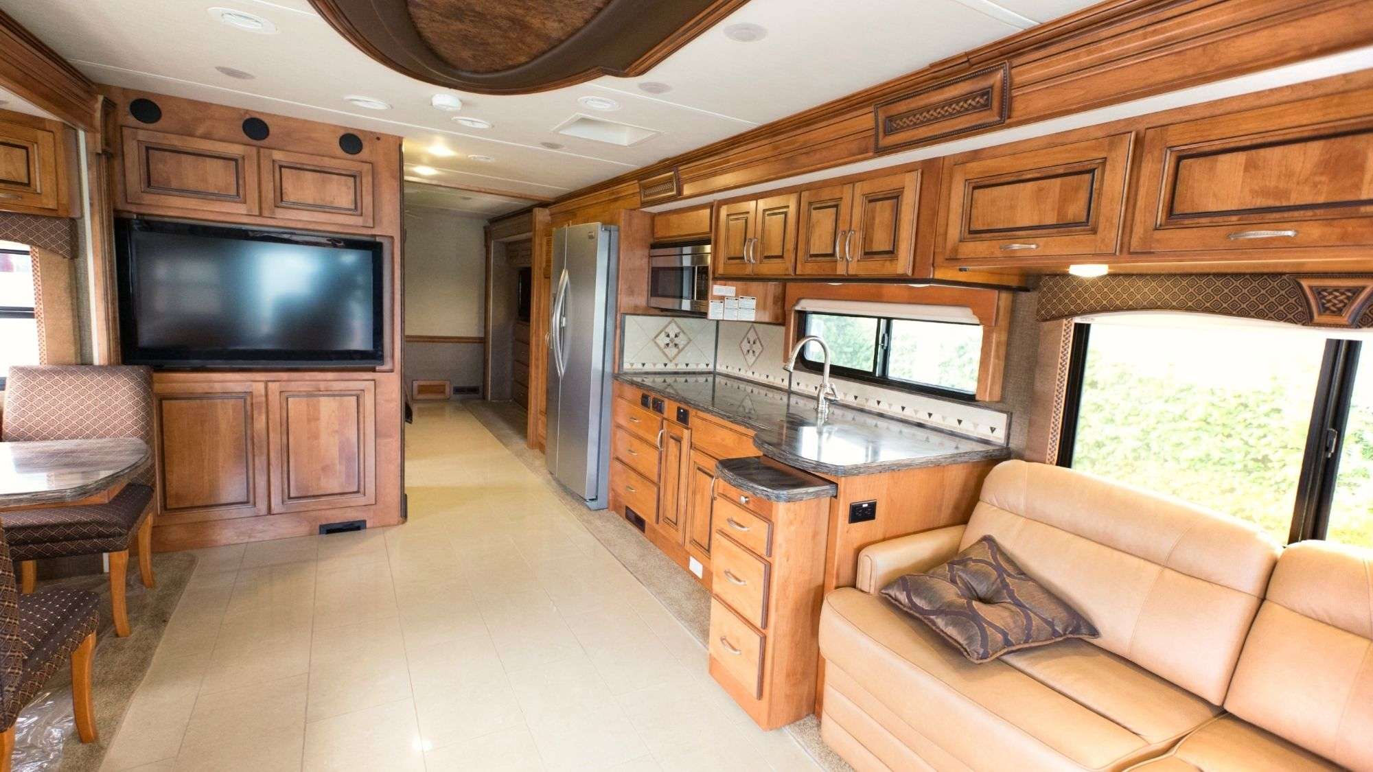 5 Best Front Kitchen Fifth Wheels You Need to See