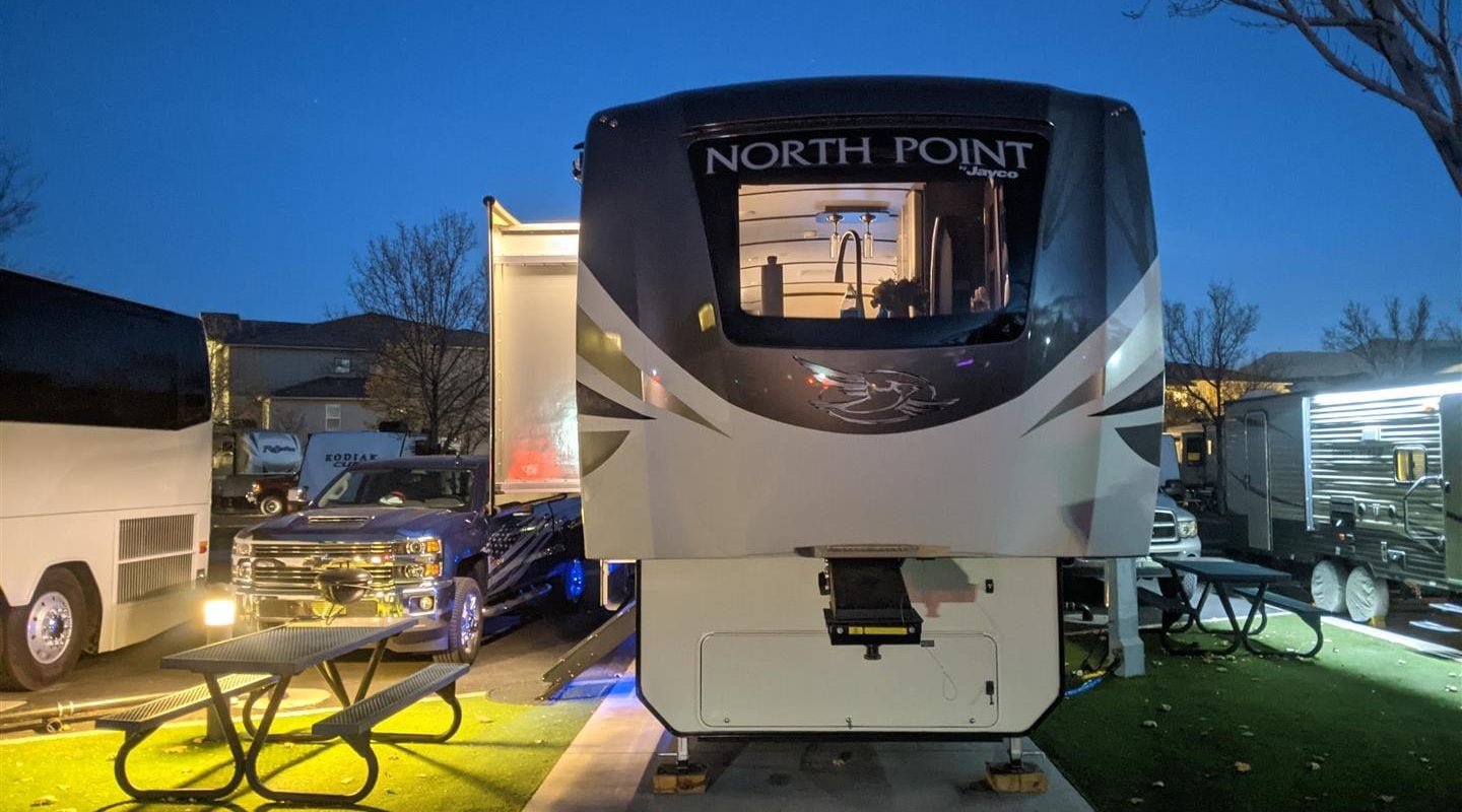 5 Best Front Kitchen Fifth Wheels You Need to See