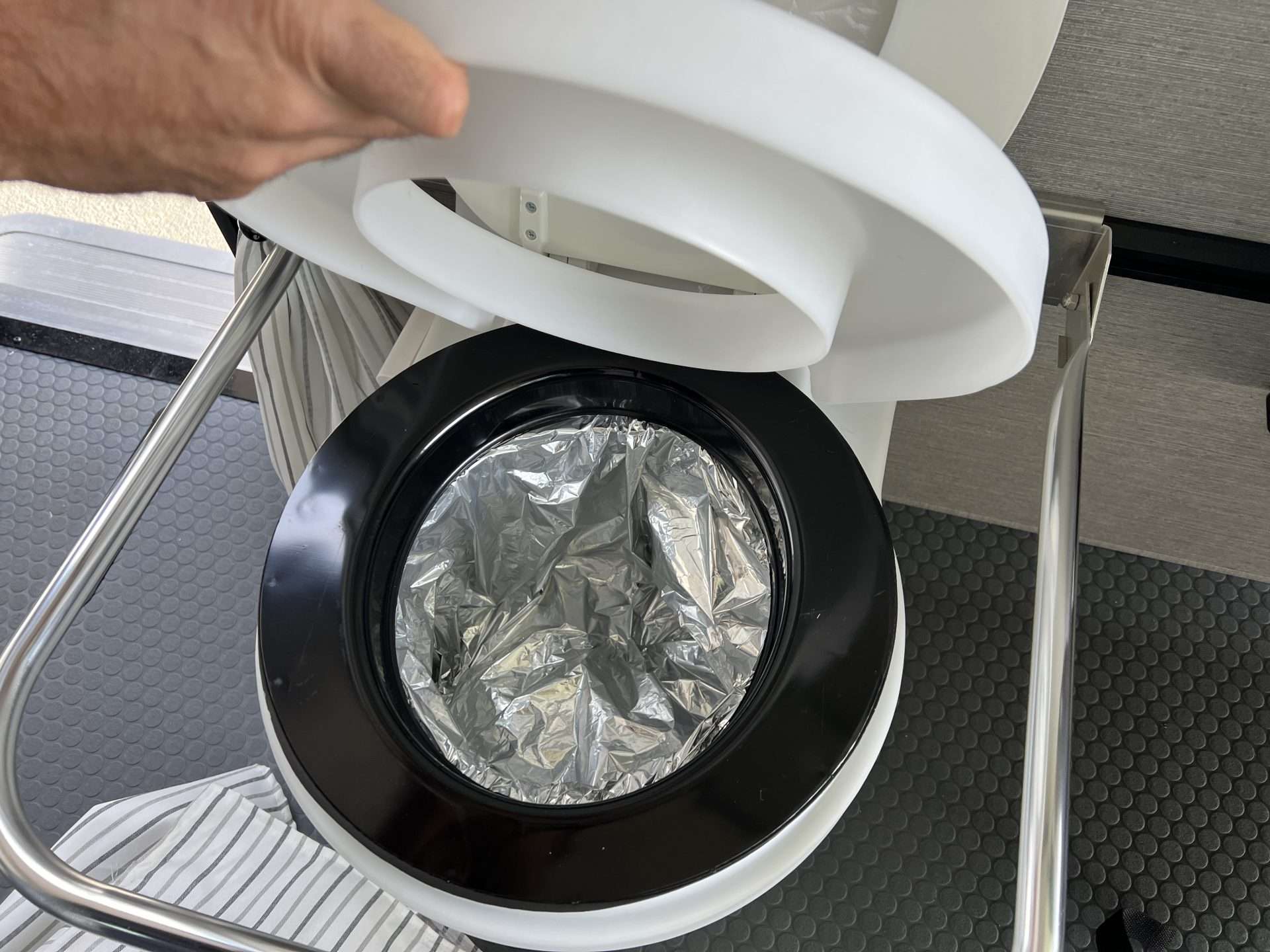 Dry Flush Toilets: Better Than Composting?