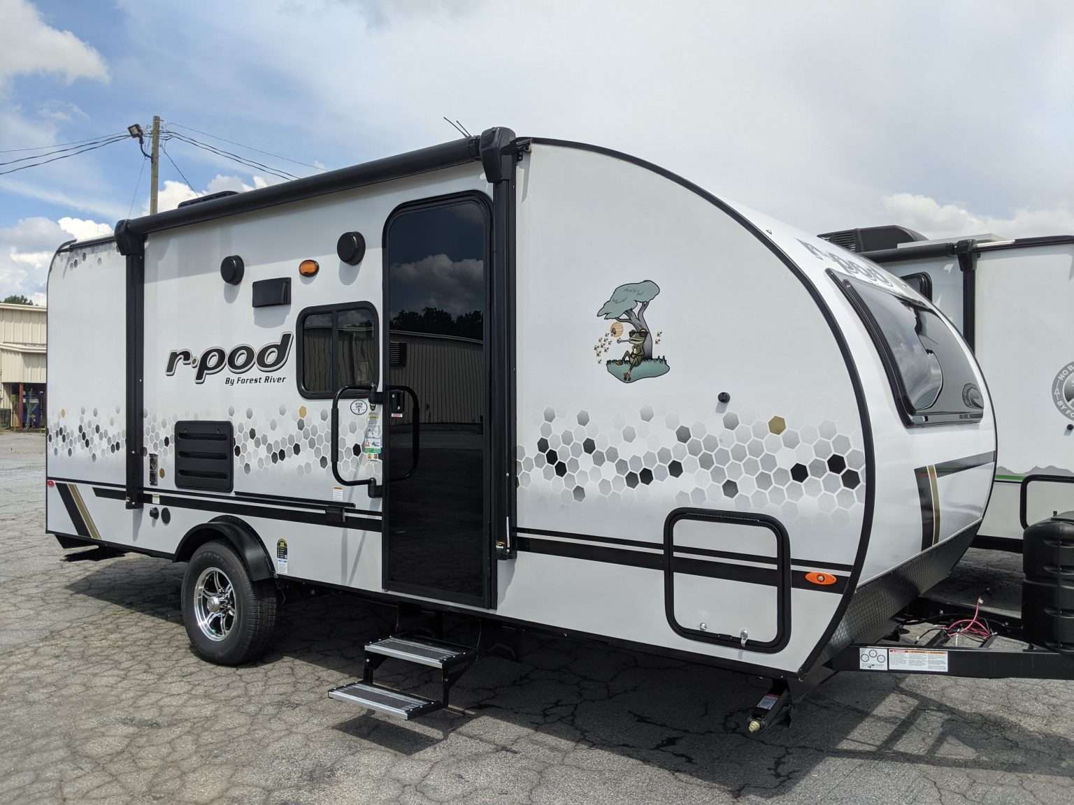 Are R-Pods Good Campers?