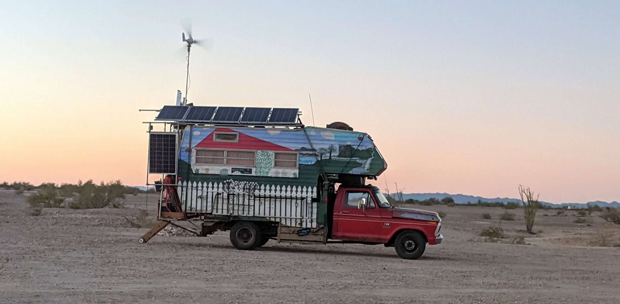 RV Exterior Paint 101: How Do You Paint the Outside of Your RV?
