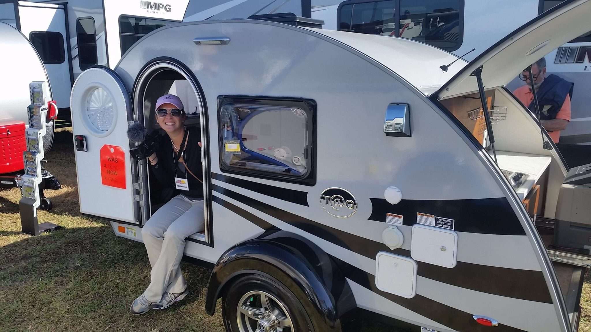 7 Best Micro Campers Designed for Big Adventures