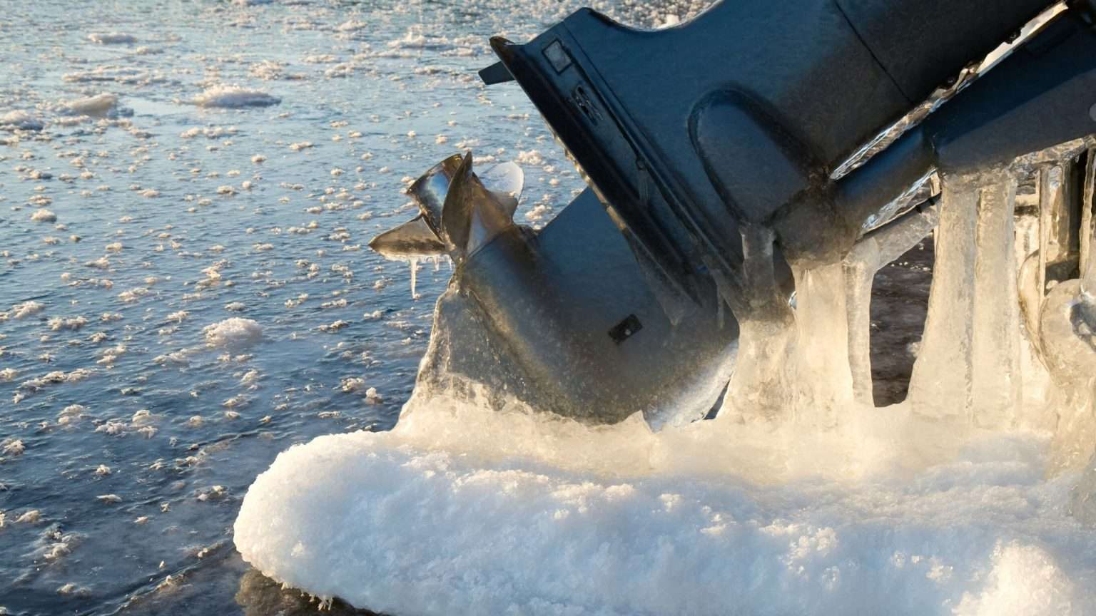 Boat Engine Fogging for Long-Term or Winter Storage (Outboard)