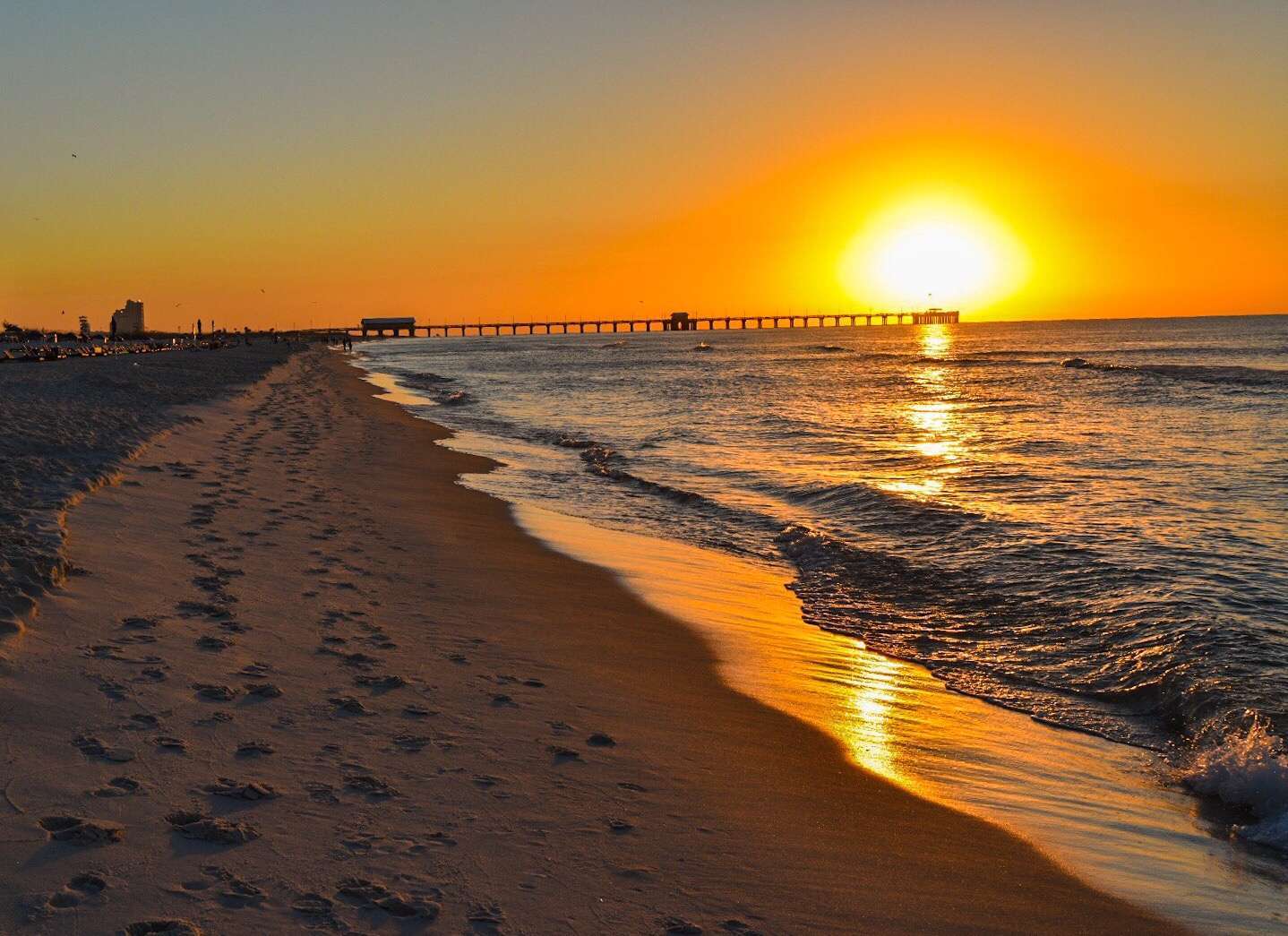 Alabama Has Beautiful White Sand Beaches: Here Are the 7 Best
