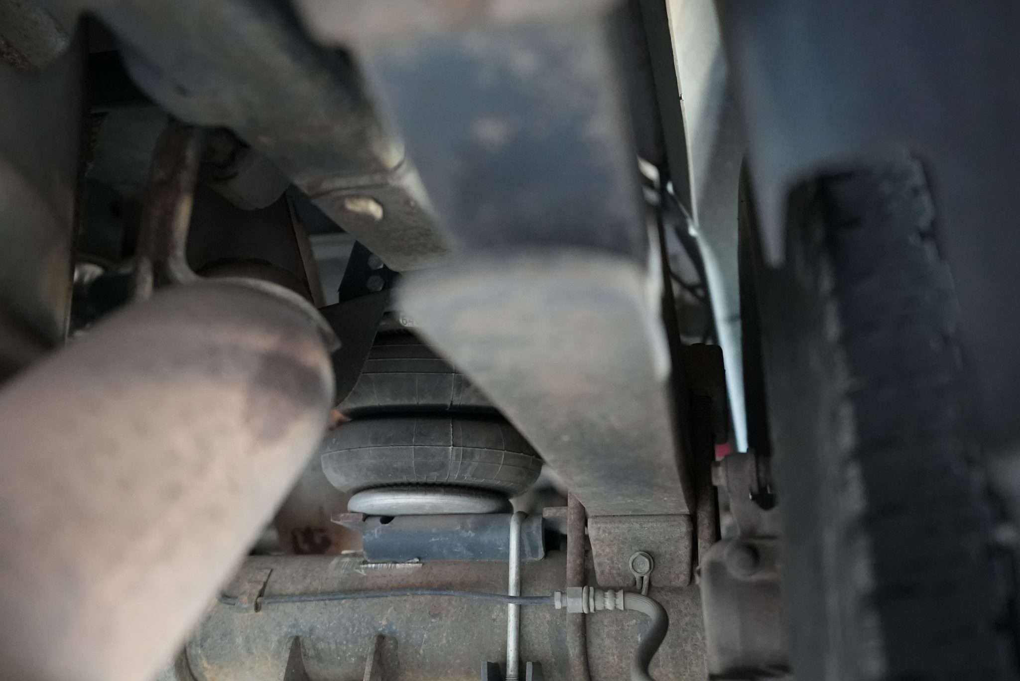 6 Best Truck Air Bags for Improving Your Suspension and Ride