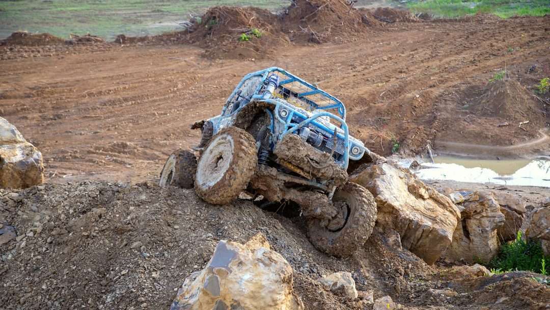 Roll Cages: When Does Your Off-Road Vehicle Need Them?