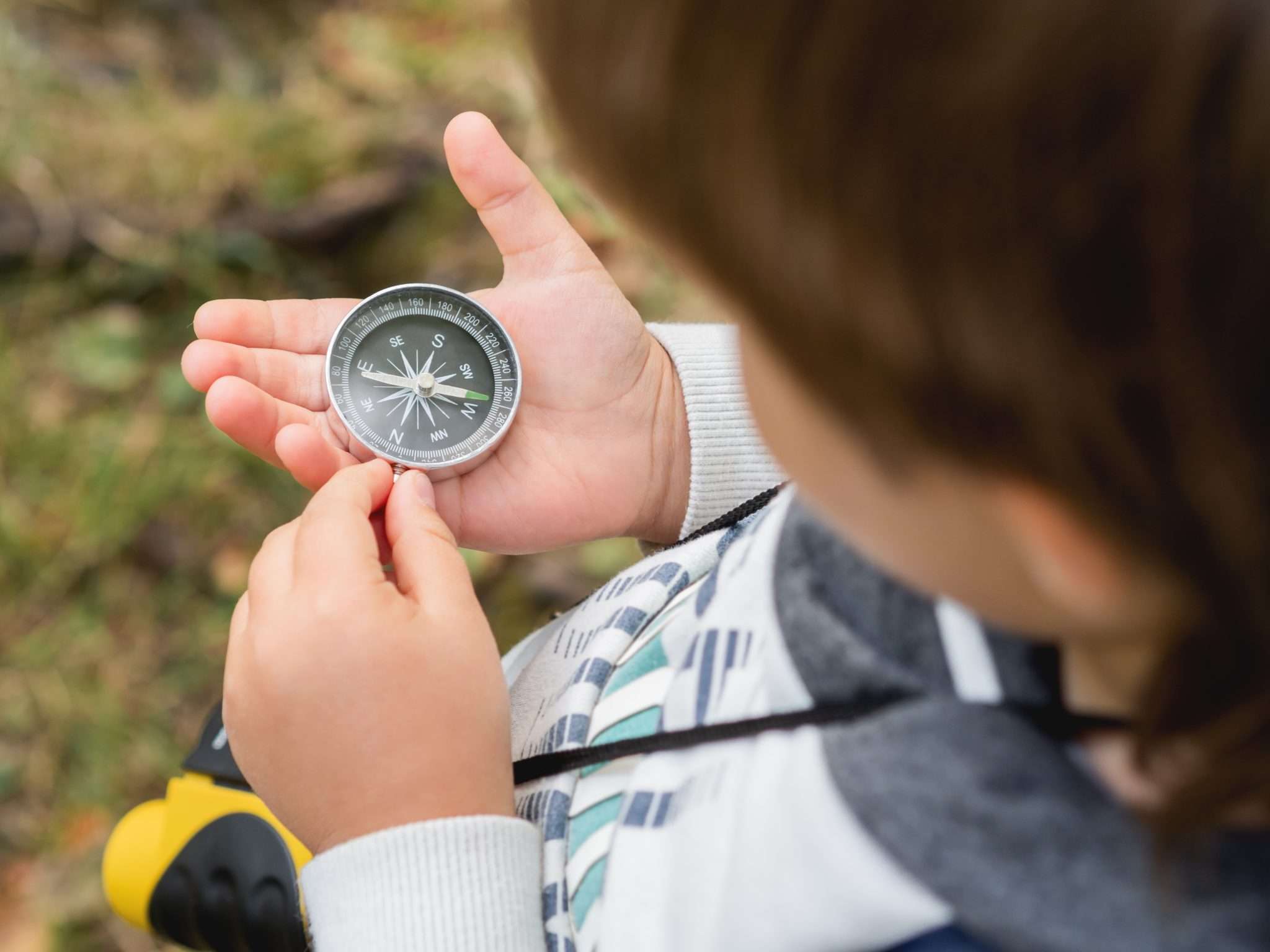 10 Easy and Valuable Survival Skills You Can Teach Kids - MOTM