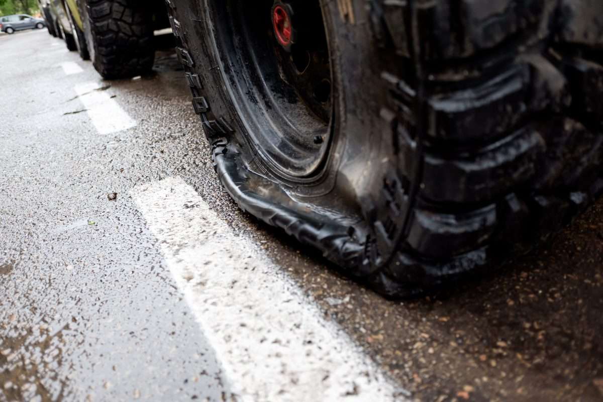 Flat Tire on Highway: What to Do to Save Your Road Trip