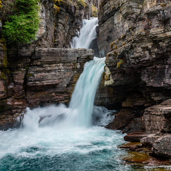 The Top 9 US National Parks for Waterfall Lovers