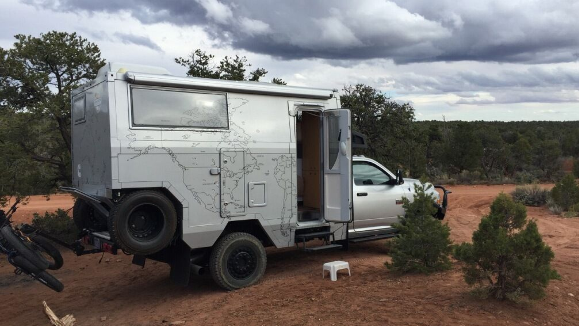 9 Signs Your RV Is Too Small