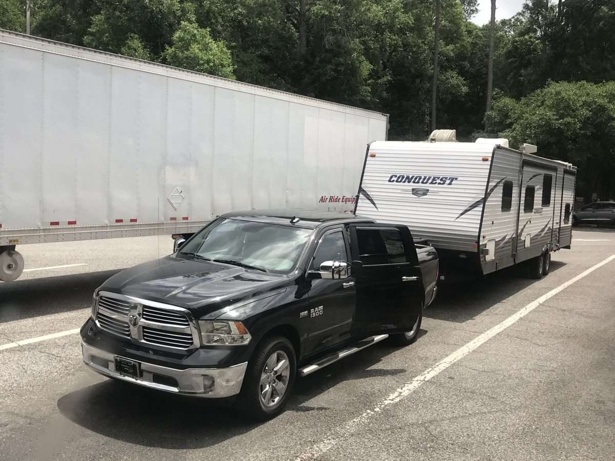 Overcrowded Rest Stops Leave Semis and RVs Scrambling for Overnight Parking