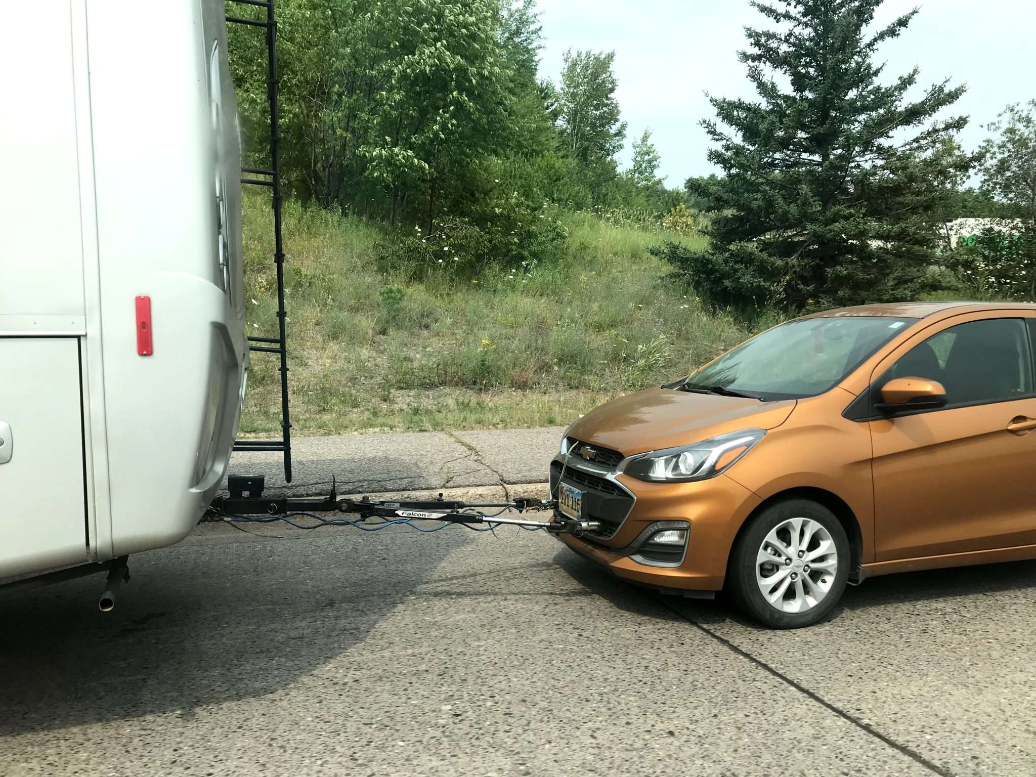 Flat Towing Explained: What Vehicles Work and How