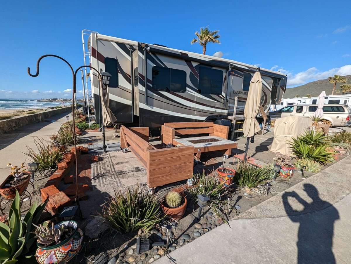 Destination Trailers: Differences Between Park Model RVs And Towables