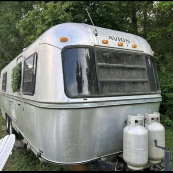 Avion Trailers & Truck Campers: Embracing Retro Style