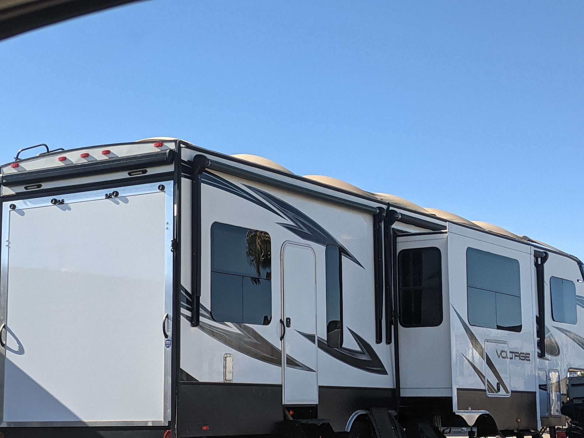 Is An RV Considered a Mobile Home? Settling the Debate