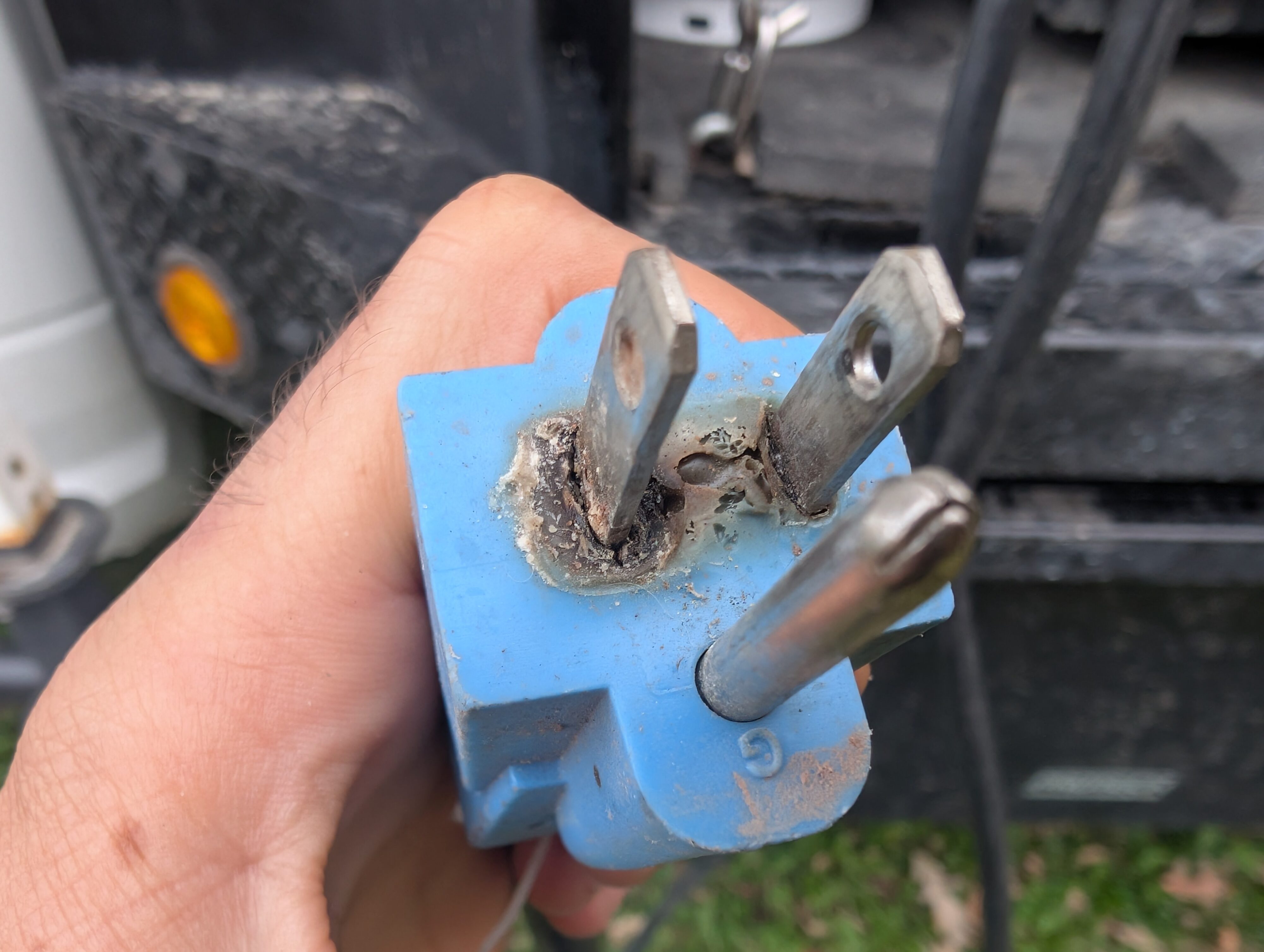 RV Extension Cords And Adapters Explained: 20, 30, and 50 Amps