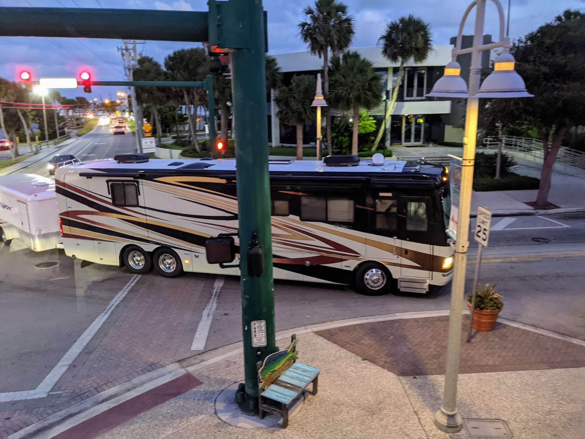 9 Things We Wish All Other Drivers Knew About RVs